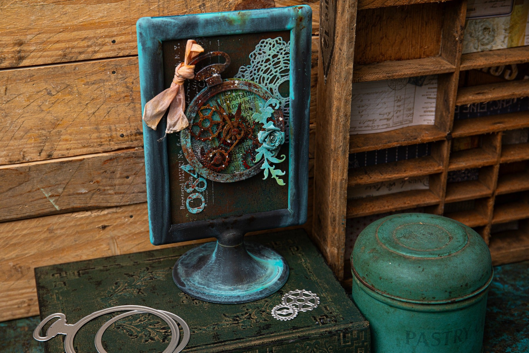 Sizzix Thinlits Die Set 29PK Vault Watch Gears by Tim Holtz – Sizzix.com