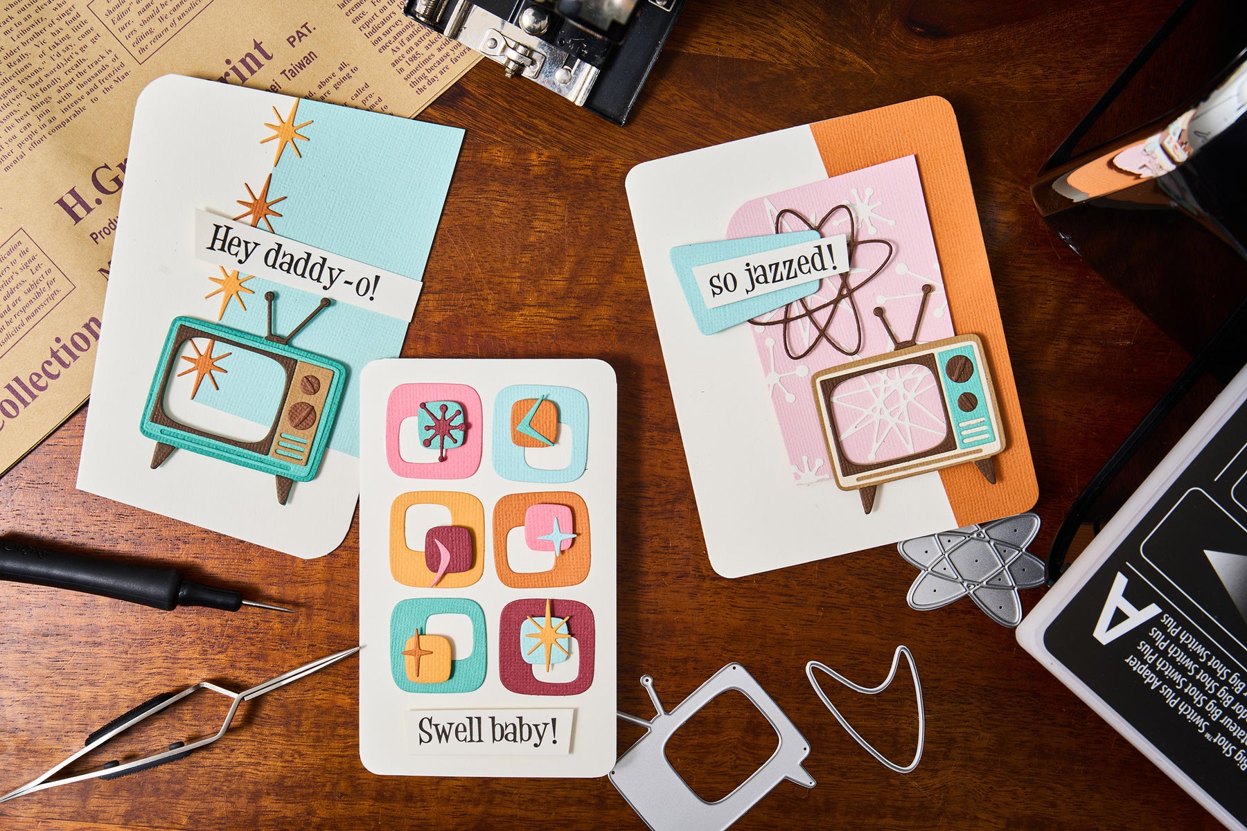 Sizzix Thinlits 24PK Die Set - Vault Atomic Retro by Tim Holtz – Sizzix.com